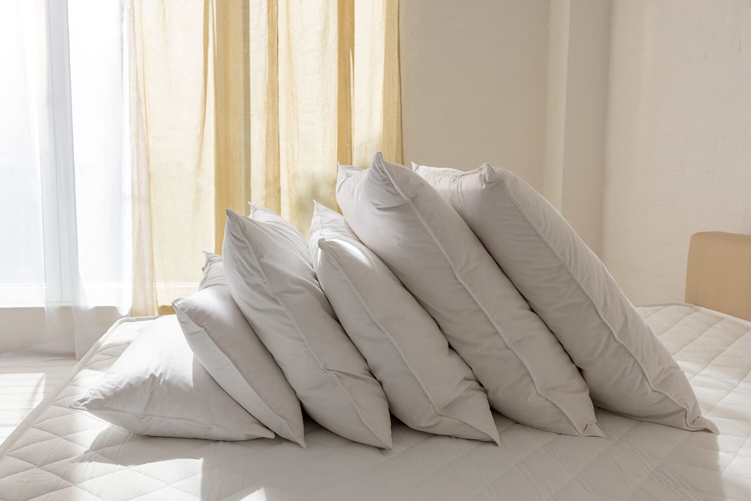Pillow là gì? Các thuật ngữ về gối bằng tiếng anh phổ biến?