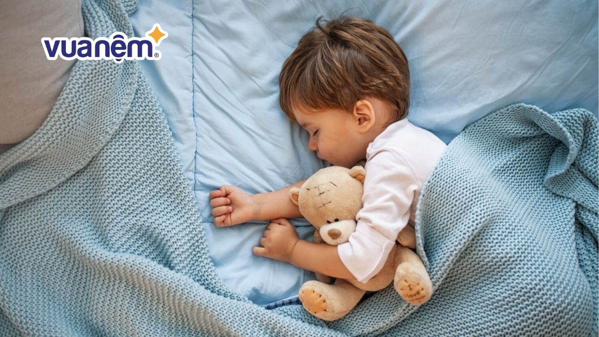 Mách nhỏ 7 cách giúp trẻ ngủ ngon hơn vào mùa hè